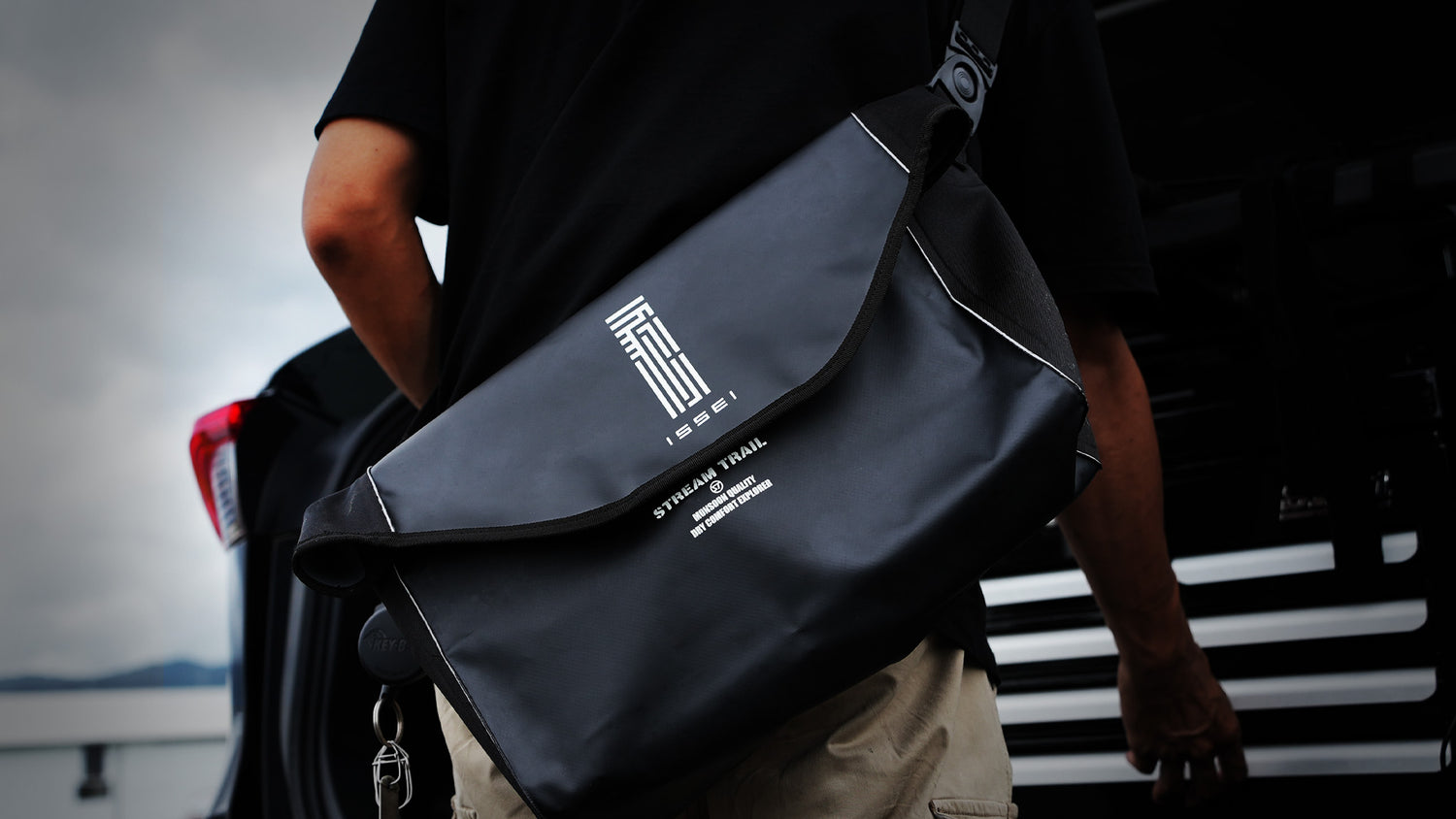 ISSEI OFFICIAL ONLINE SHOP